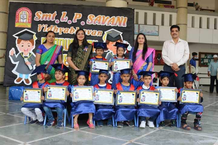 L P Savani Vidhyabhavan, Adajan, Surat: Admission, Fee, Affiliation